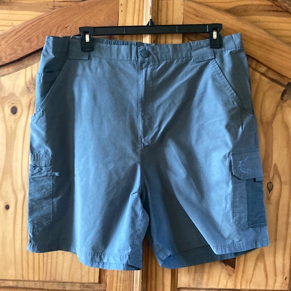 Reel Legends | Shorts | Mens Reel Legends Gray Flat Front Cargo Fishing ...